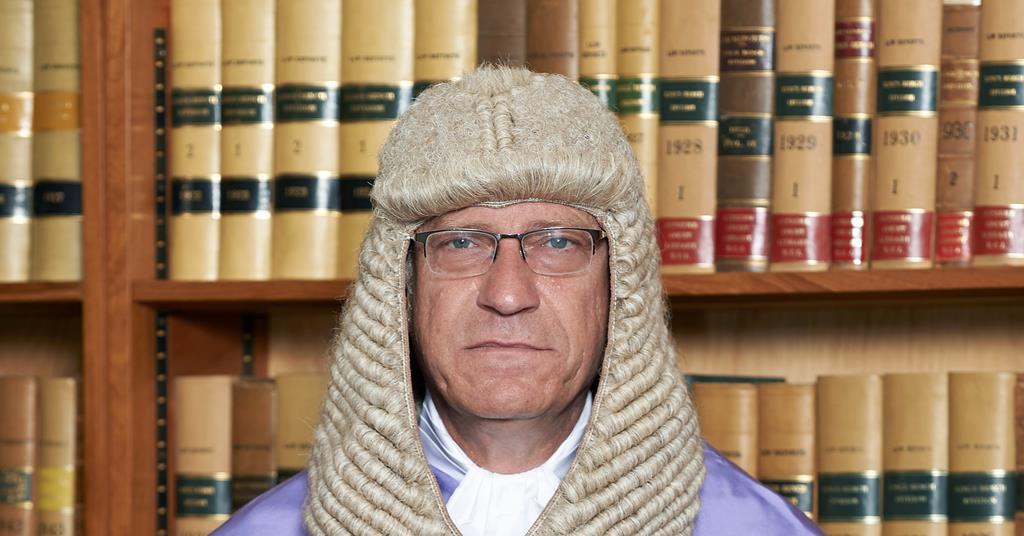 Circuit judge promises to write monthly to defendant in mental health ...