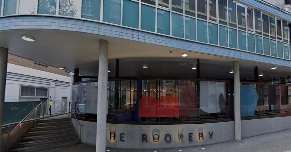 Strong argument for joint regulation of solicitors and barristers, says ...