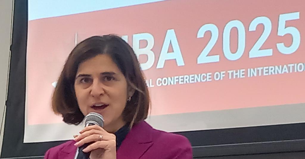 Courts minister calls for debate on AI judges: Sarah Sackman warns of ...