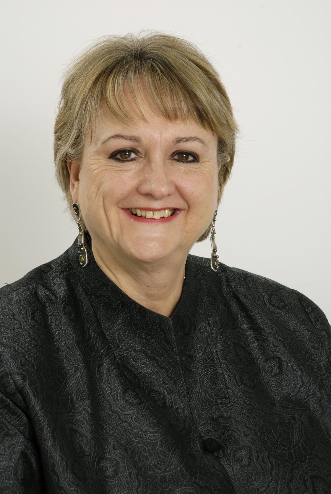 Penningtons Manches pays tribute to Lesley Lintott | News | Law Gazette