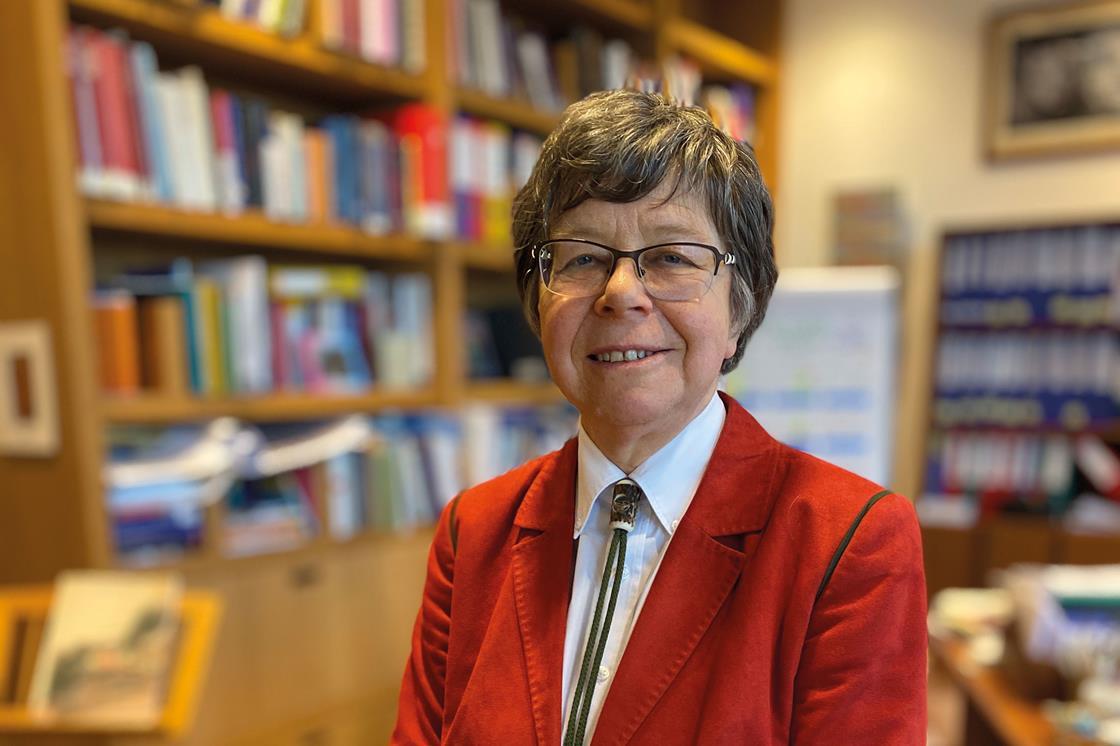 Knighthood for former magic circle chief Edward Braham leads honours ...